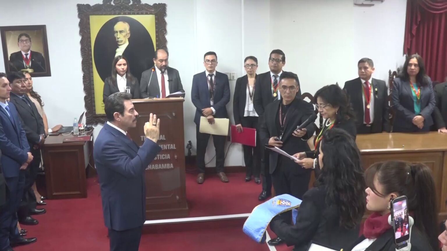 Manfred Reyes Villa asume oficialmente la Alcaldía de Cercado ...